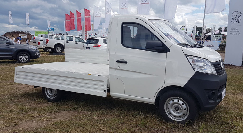 Changan exhibió en Expoagro los utilitarios pequeños Pick up, Cargo Box ...