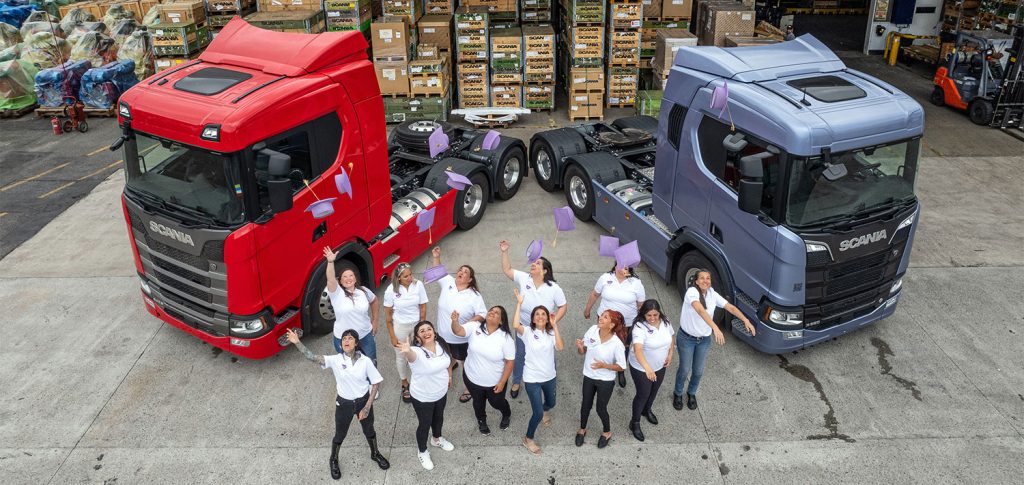 Se realizó la 5ta. graduación del Programa Conductoras de Scania Argentina